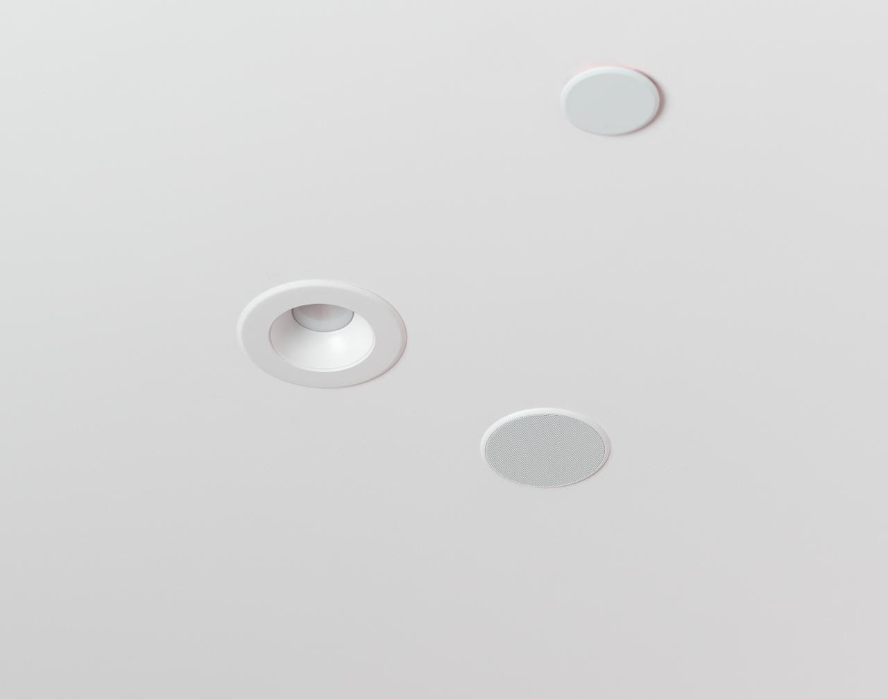 What’s the Difference Between Flush Mount, Mud-In and Bezel Light ...